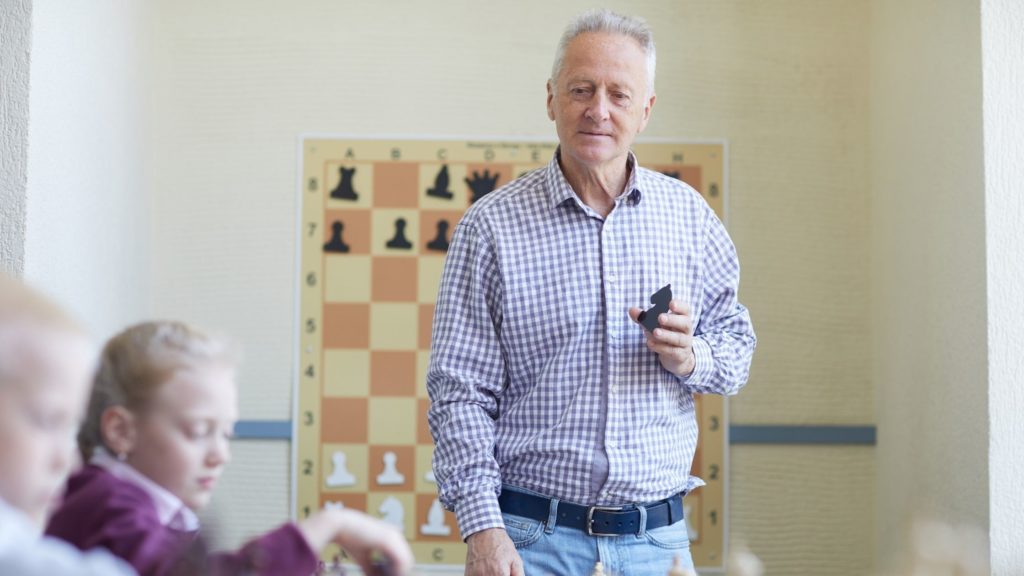 Think Twice Before Taking a Break from Chess Coaching | CHESS KLUB